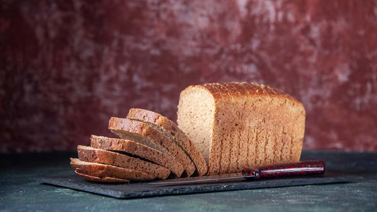 What is the Nutritional Value of Brown Bread Per 100g? – NutritionFact.in